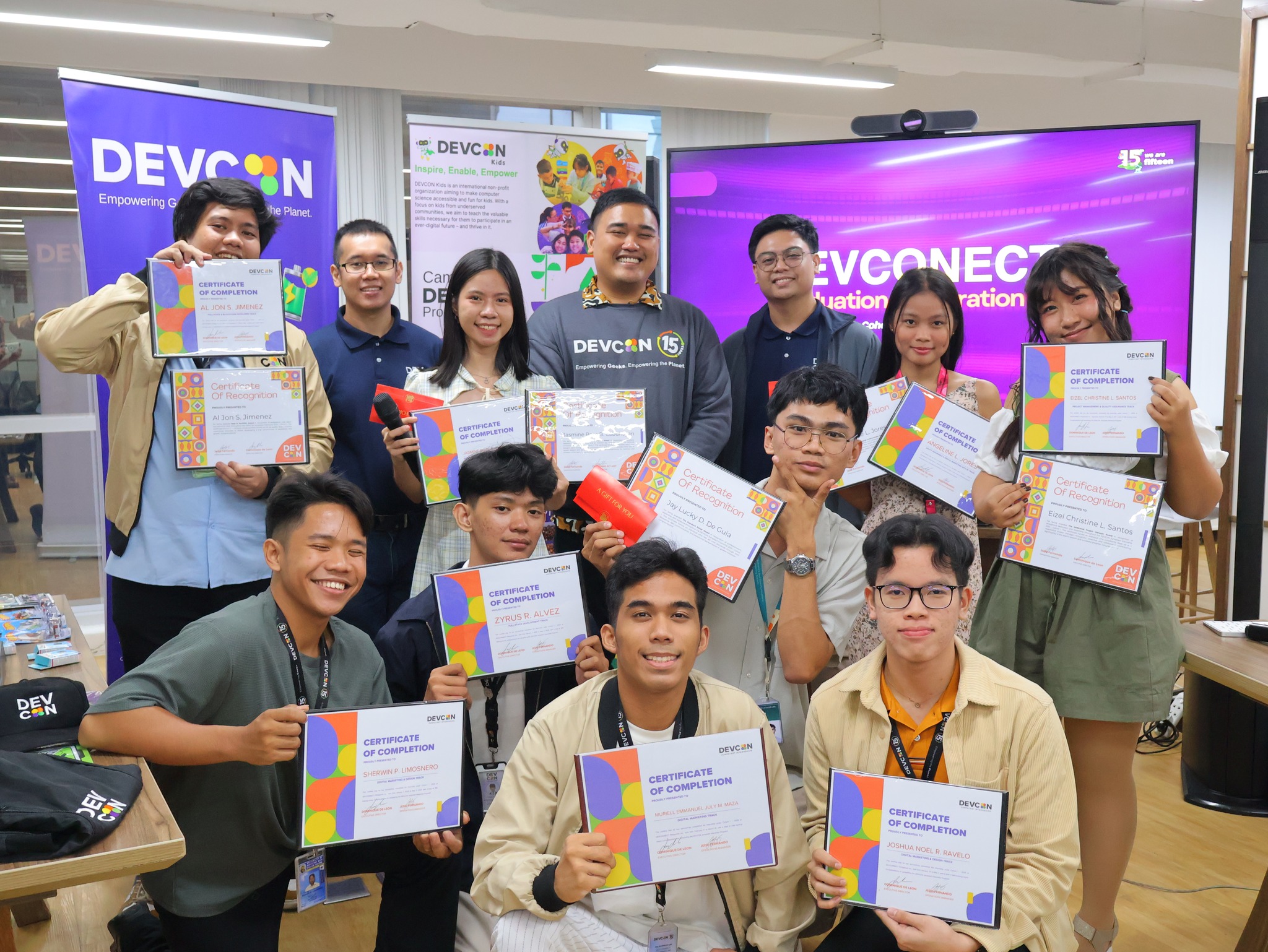 Your Launchpad to a Thriving Tech Career - DEVCON JUMPSTART INTERNSHIPS